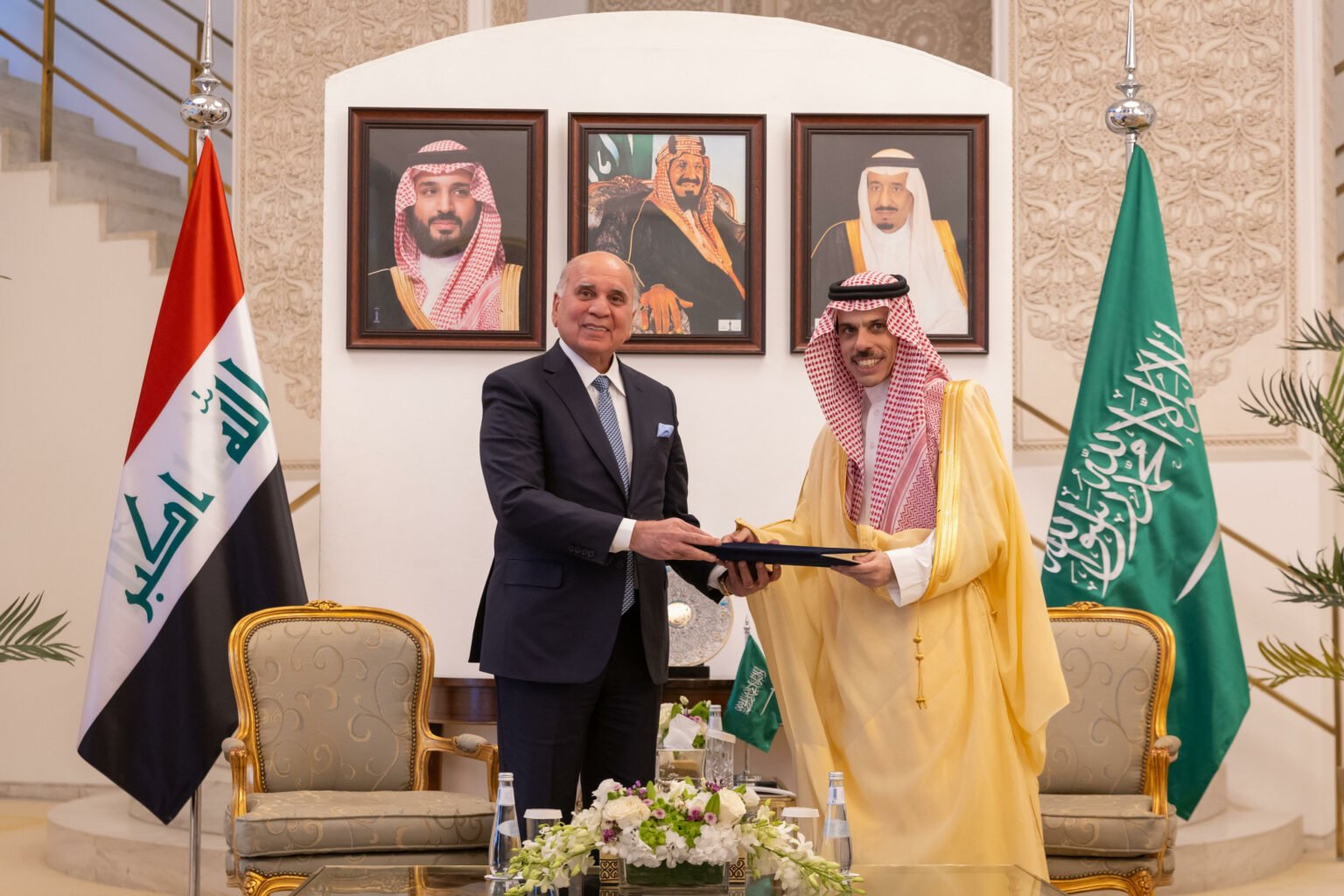 Iraq Invites Saudi Arabia to Attend Arab Summit in Baghdad on May 17 ...