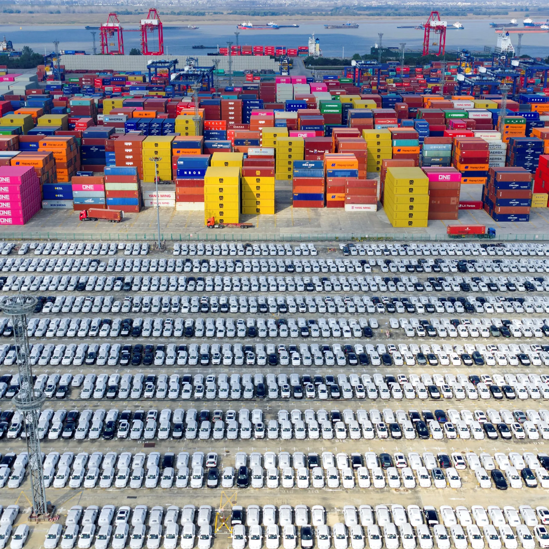 Qatar Trade Surplus Rises 7.1% in February