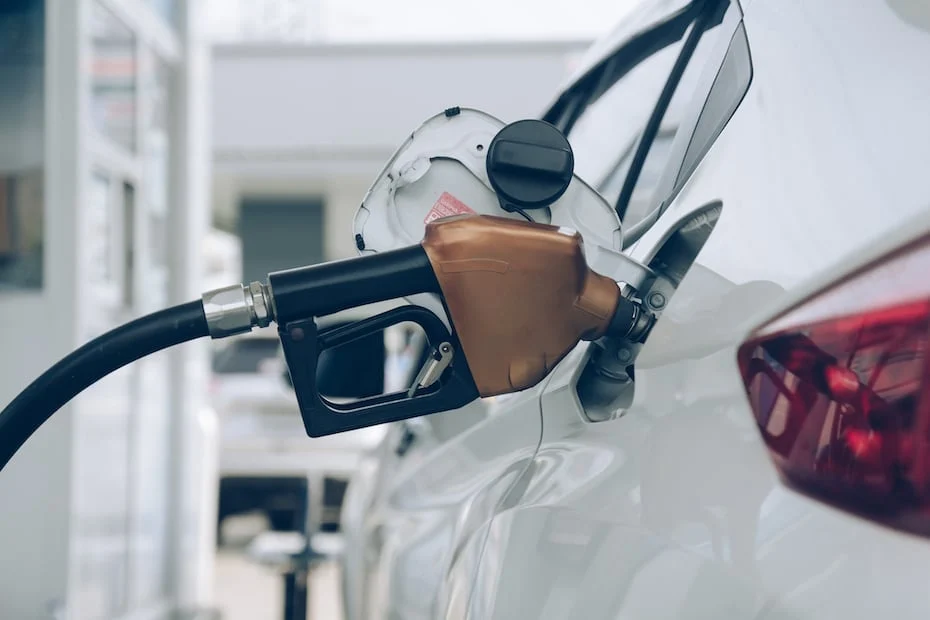 Fuel price surge lifts UAE petrol and diesel rates